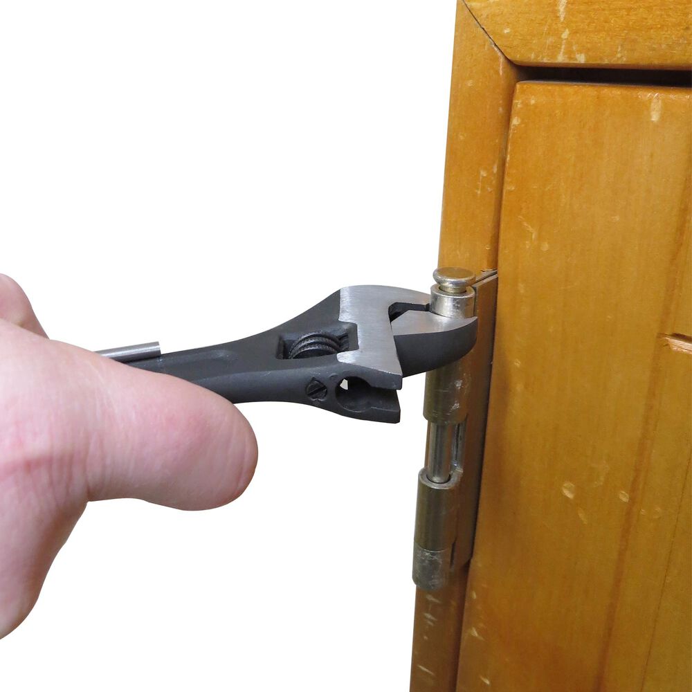 Knuckle Bender Door Tool | Duluth Trading Company