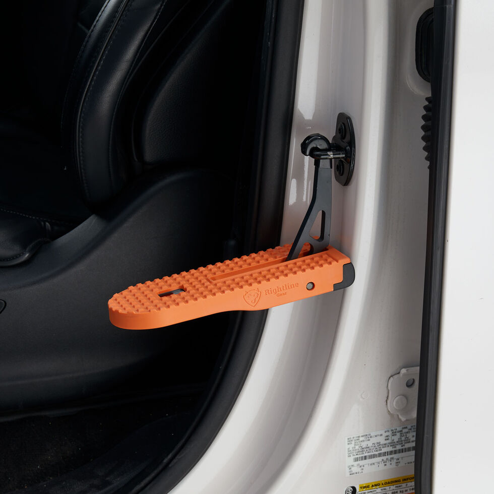 Moki Ascent Folding Vehicle Door Step | Duluth Trading Company