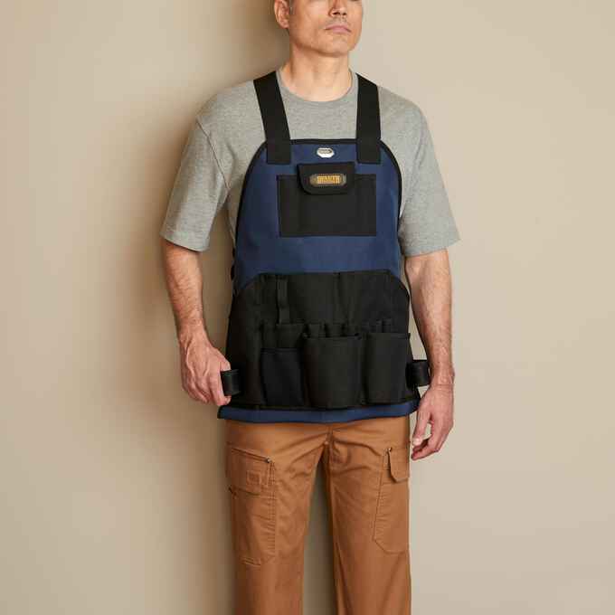 Kick Ass Waterproof Work Apron | Duluth Trading Company