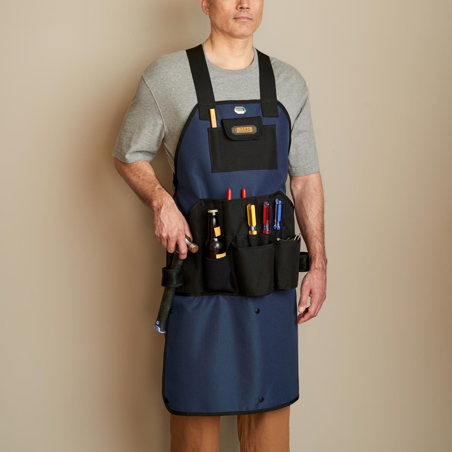 Kick Ass Waterproof Work Apron | Duluth Trading Company